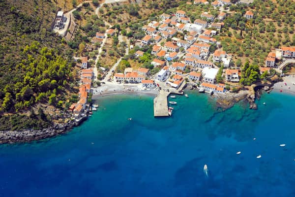 Argolic Gulf sailing holidays guide – yacht charters in Athens, Greece.